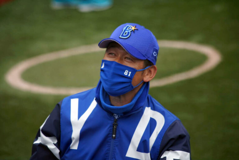 DeNA・三浦監督、98年Vメンバーのコーチ復帰に「同じグラウンドに立てるのは嬉しい」 – BASEBALL KING